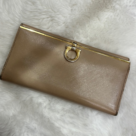 Salvatore Ferragamo | Bags | Authentic Salvatore Ferragamo Wallet ...